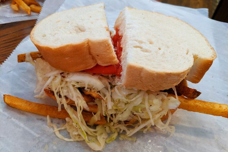 7 Great Restaurants in Pittsburgh’s Strip District - Travelmag